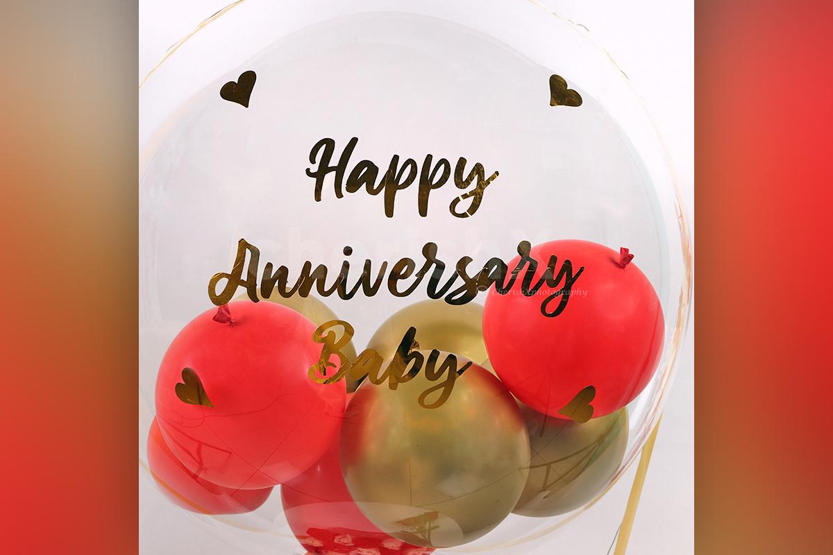 Choose a Red & Gold Balloon Bucket as a gift for your special one ...