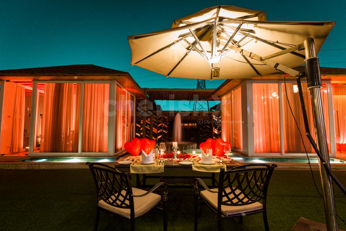 A Private Fountain Dining at the Gorgeous Umrao Hotel, Delhi | Delhi NCR