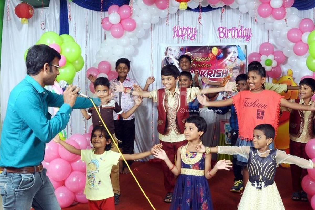 Book an Anchor or Emcee Service for your Kid's Awesome Birthday Party ...