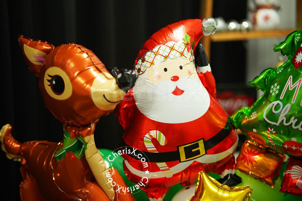 Santa's World Balloon Bouquet is a great gift that is sure to bring ...
