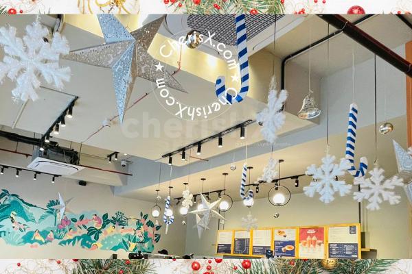 Add a magical touch to your place with this gorgeous White Winter ...