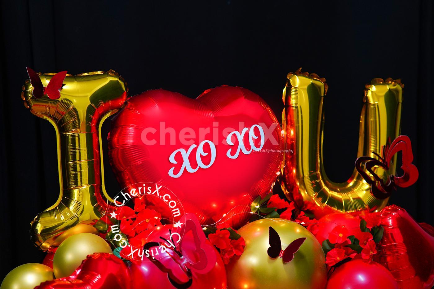Book this adorable Teddy With Balloon Bucket for your love! | Delhi NCR