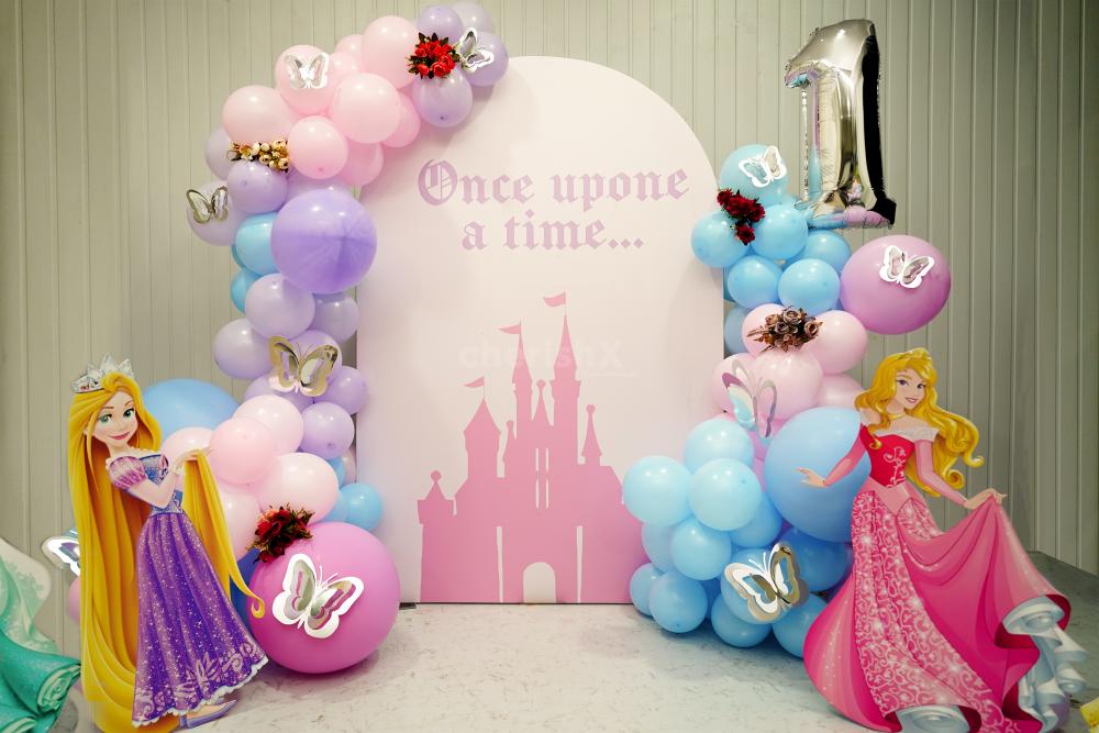 Surprise your little one with a fairy tale adventure with our classic ...