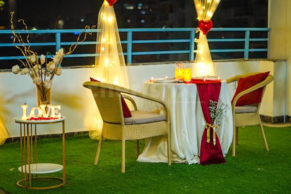 Enjoy the Charm of Enchanted Private Open Air Dining With Your Partner ...