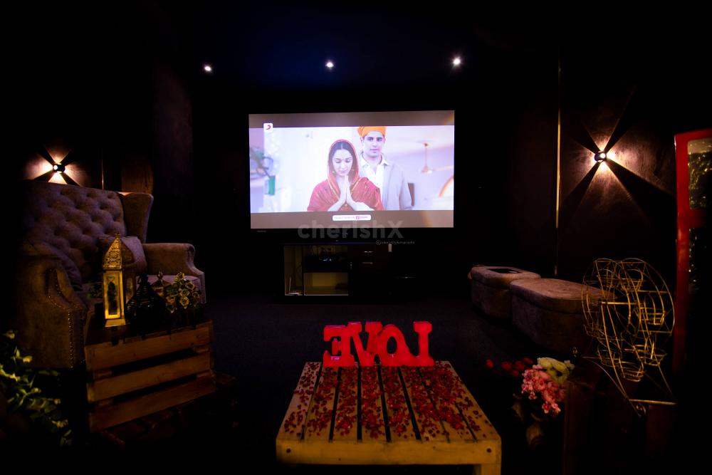 Experience a Private Theatre in a Romantic Cabana With Your Partner ...